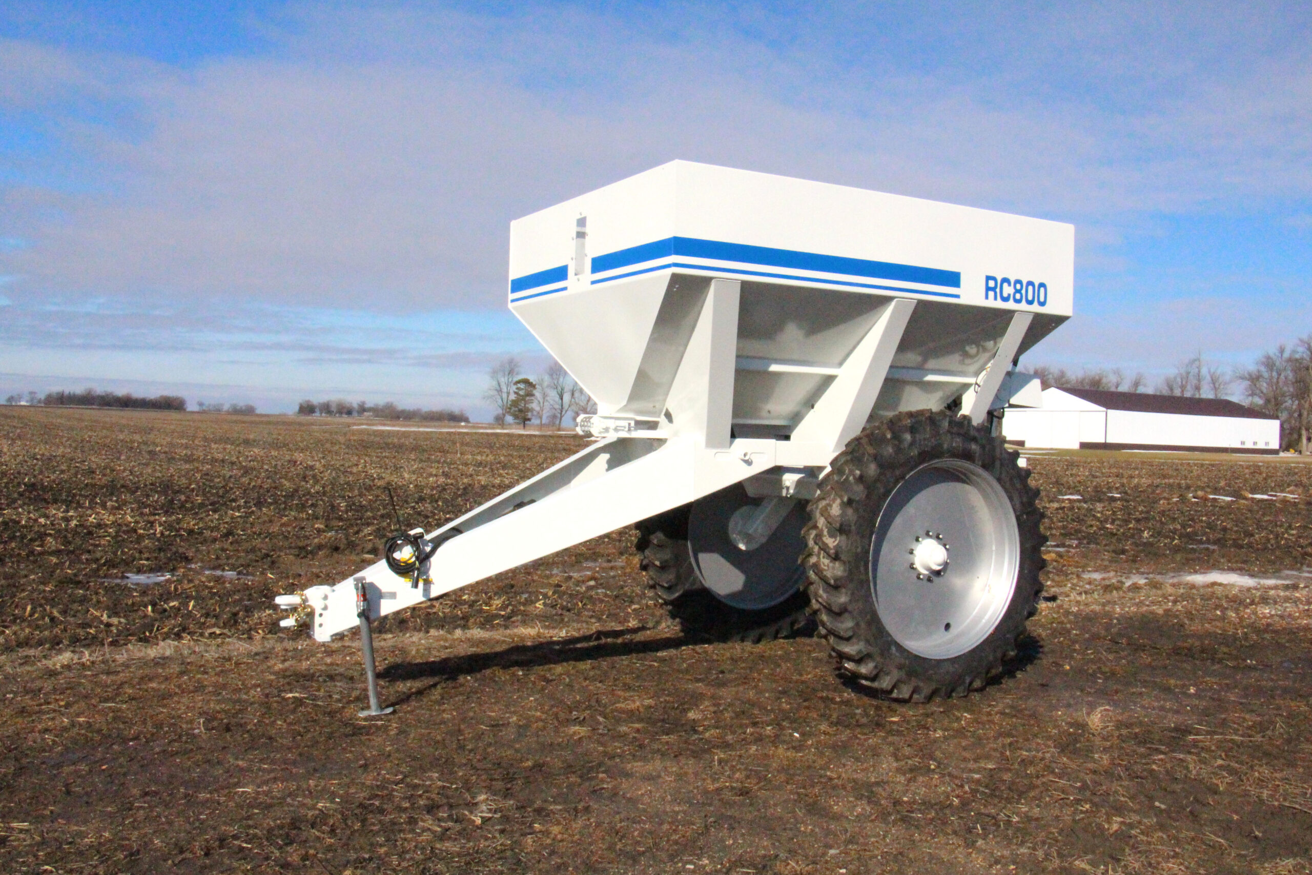 Finding Success With a Row Crop Fertilizer Spreader - Loftness